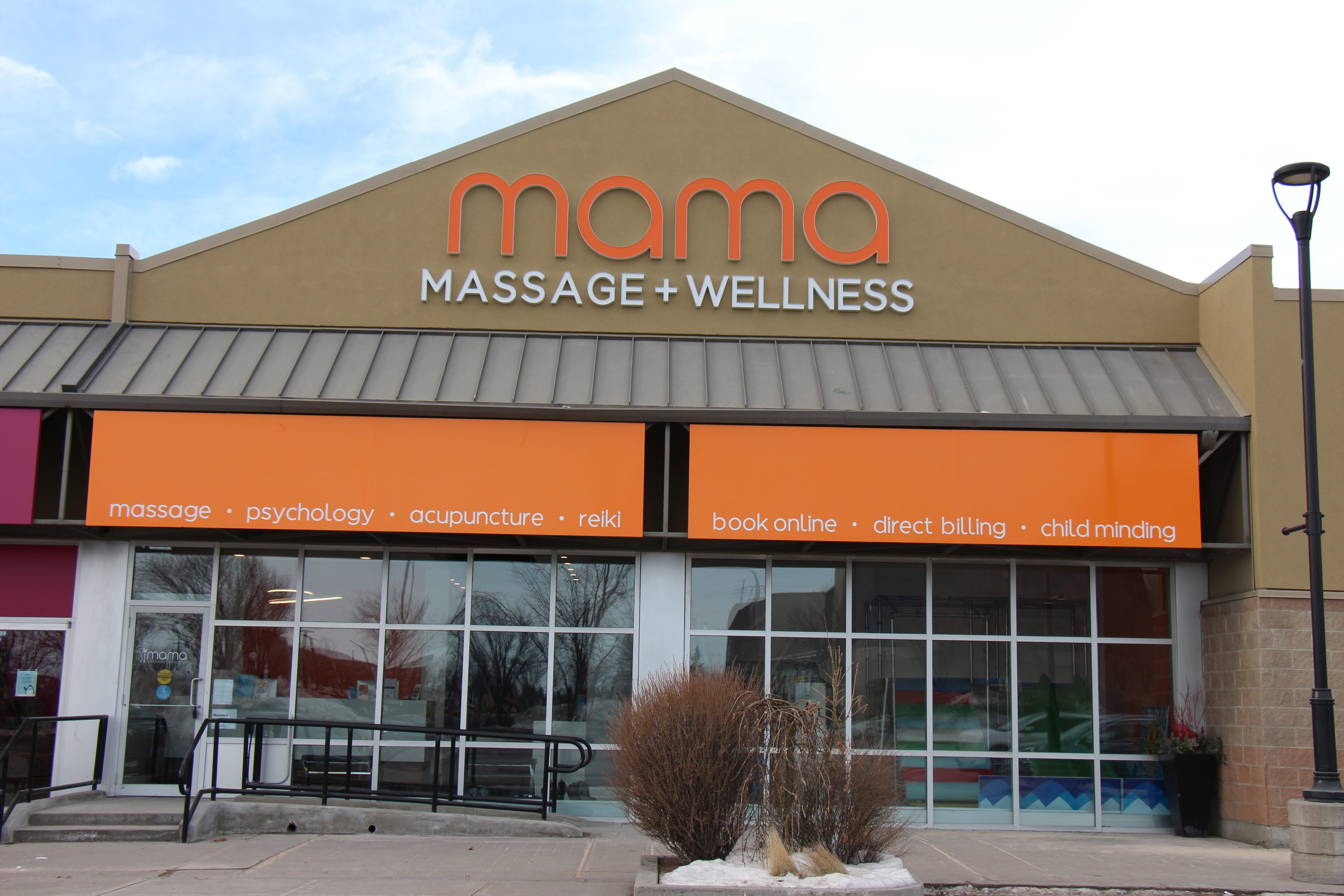 Mama Massage | Massage. Acupuncture. Psychology | Book Calgary